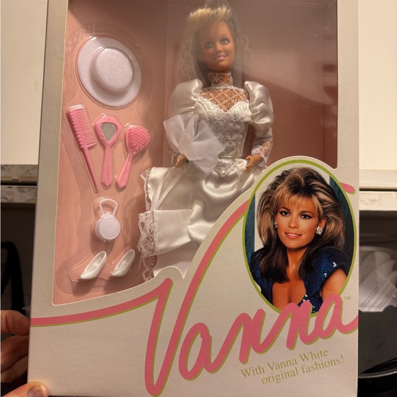 Vanna White | Toys | Nib Vanna White Doll Original Wedding Dress ...
